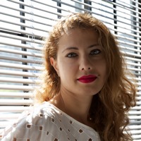 Paperny ups Aynsley Vogel, Vera Lubimova » Playback