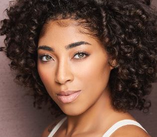 Syfy heads to space with live-action TV adaptation of Vagrant Queen ...