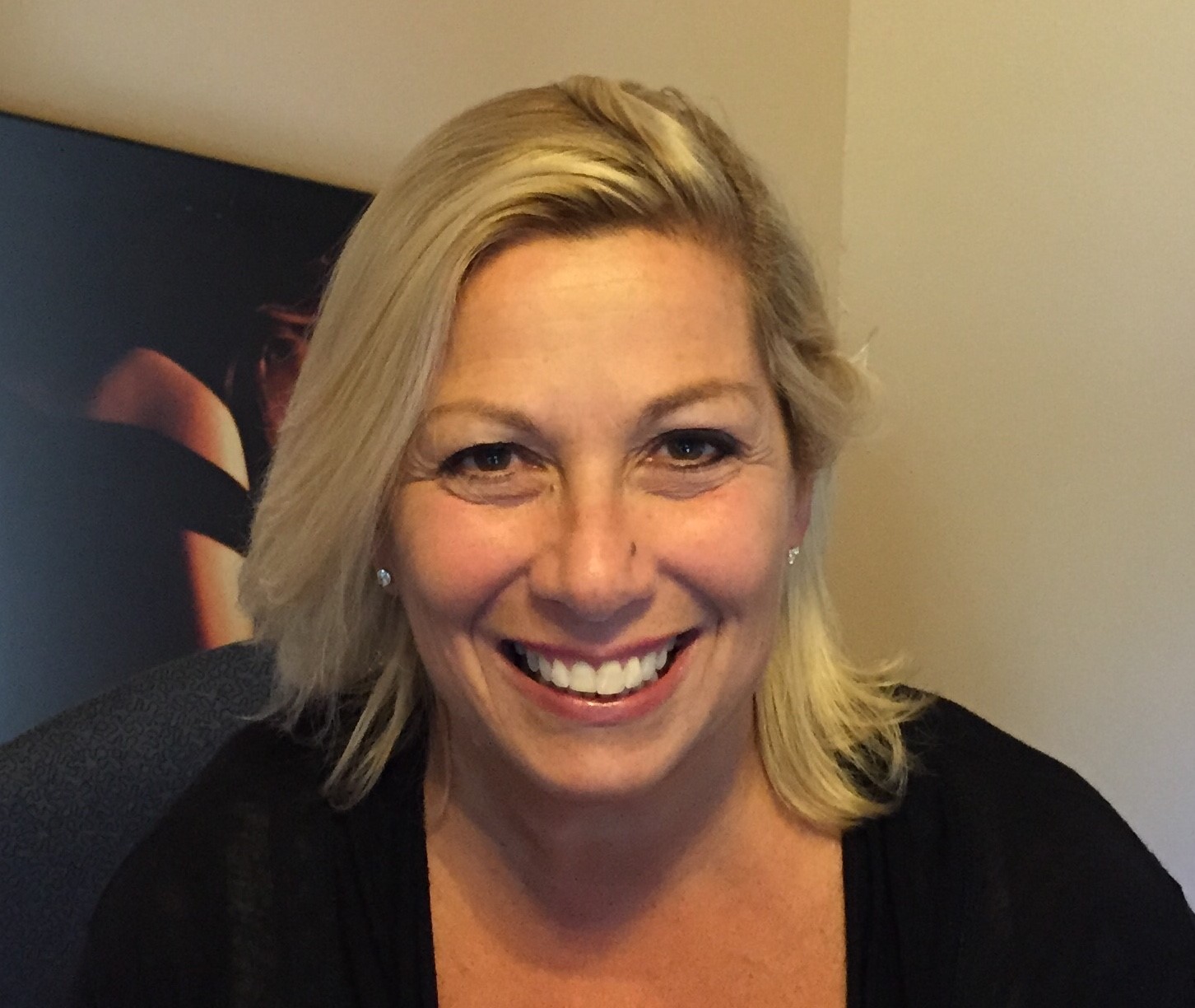 Robyn and Danny Friedman set up Compass Artist Management » Playback