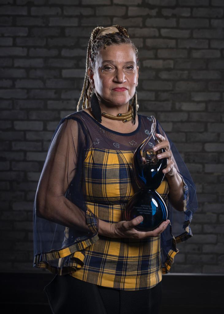 Photo gallery: WIFT Toronto Crystal Awards » Playback