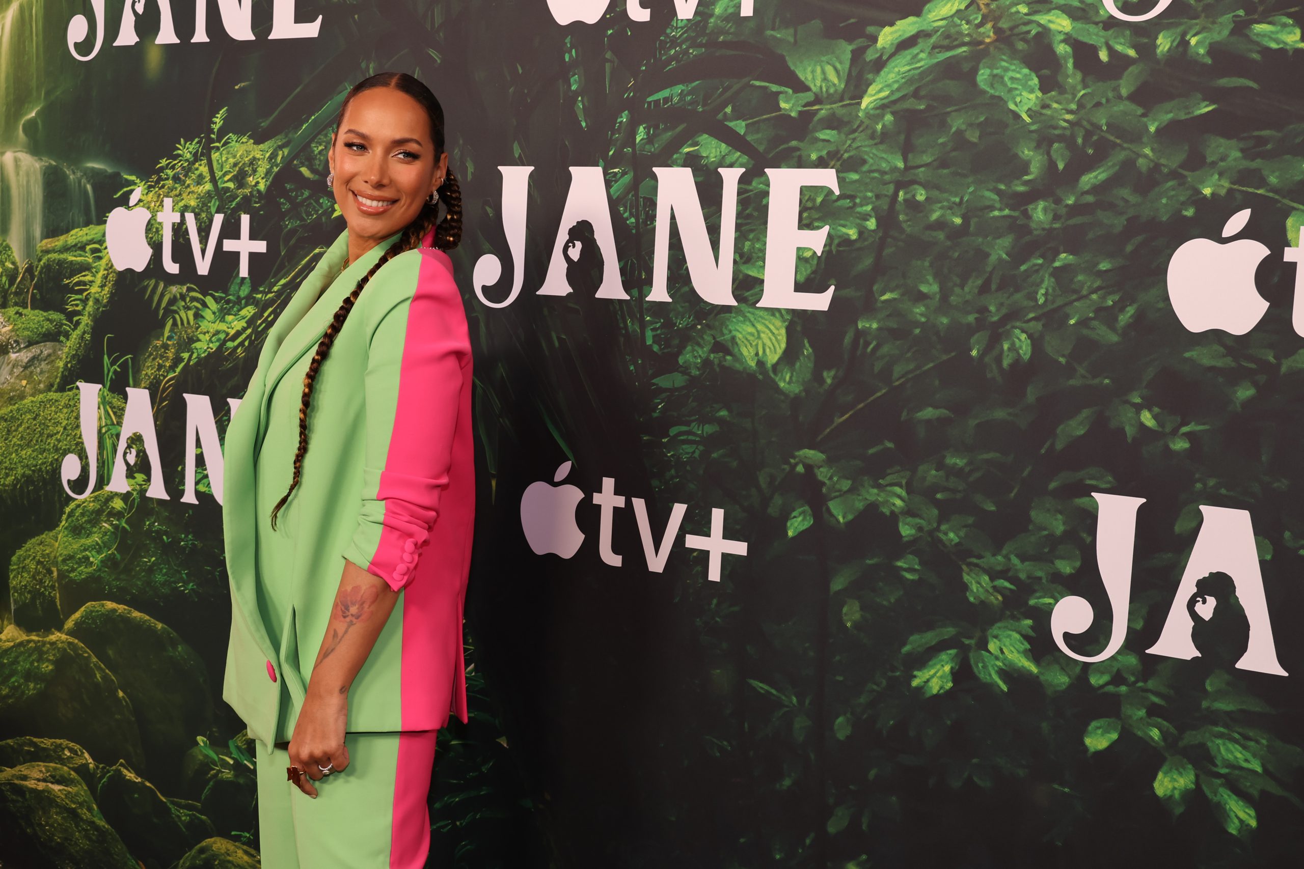 Photo gallery: Red carpet premiere of Apple TV+ series Jane » Playback